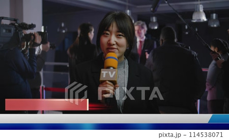 Asian female reporter speaks for political TV...の動画素材 [114538071] - PIXTA